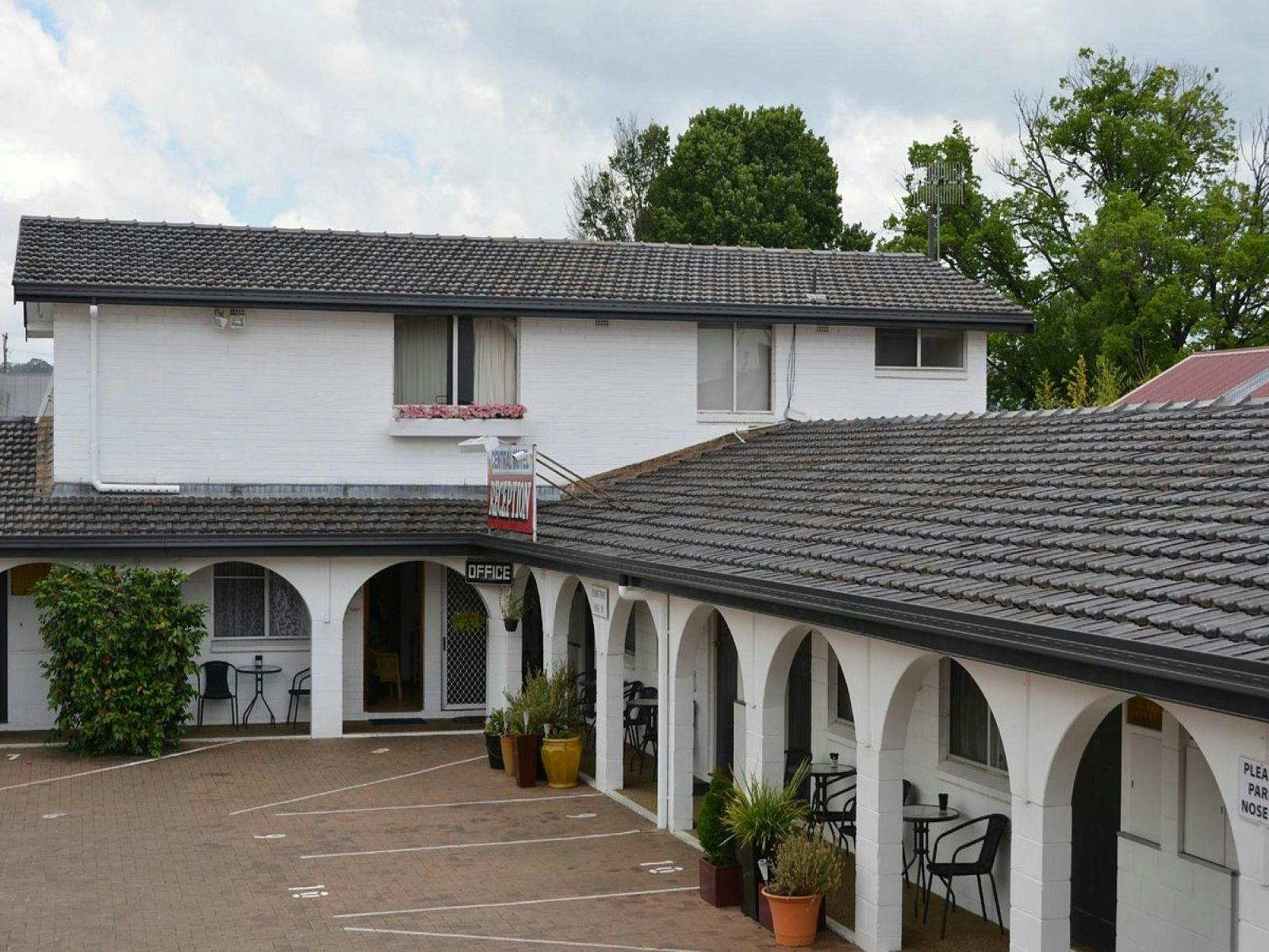 Central Motel Glen Innes Nsw Holidays And Accommodation Things To Do