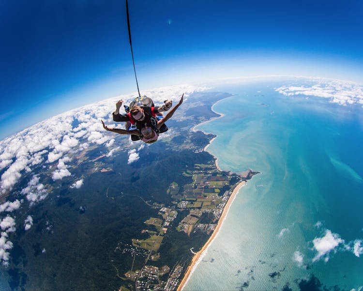 Skydive Cairns | Cairns & Great Barrier Reef